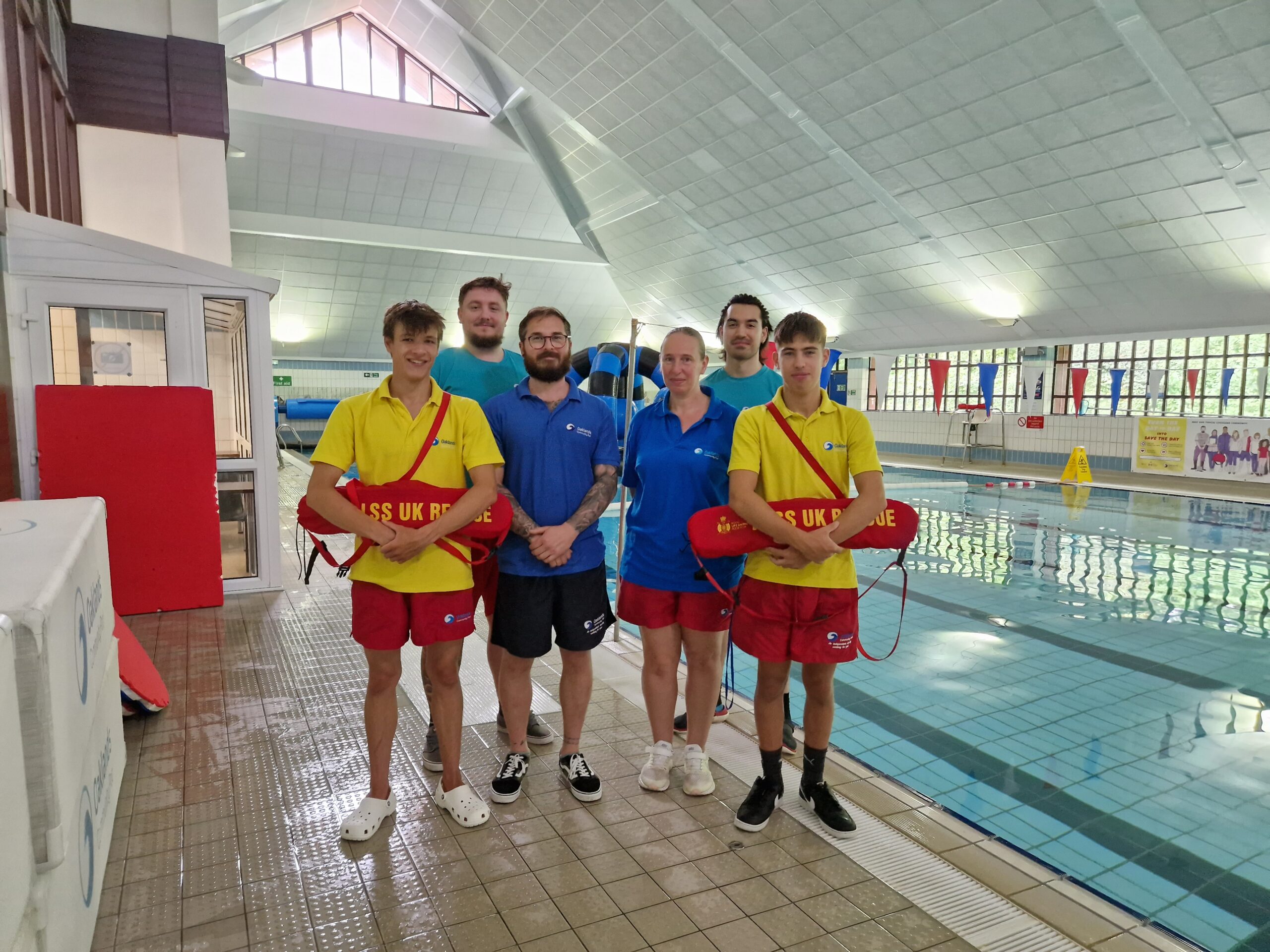 Oaklands Community Pool